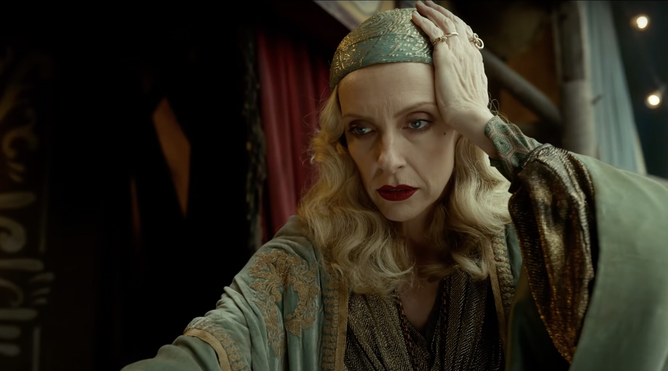 Cate Blanchett and Rooney Mara reunite in 'Nightmare Alley' - Queer Forty