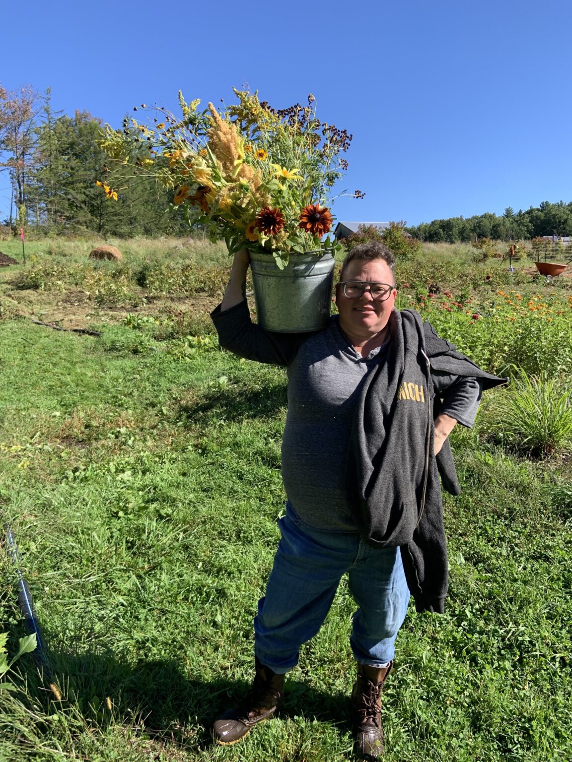 Miriam Bloom has found her queer calling with flowers - Queer Forty